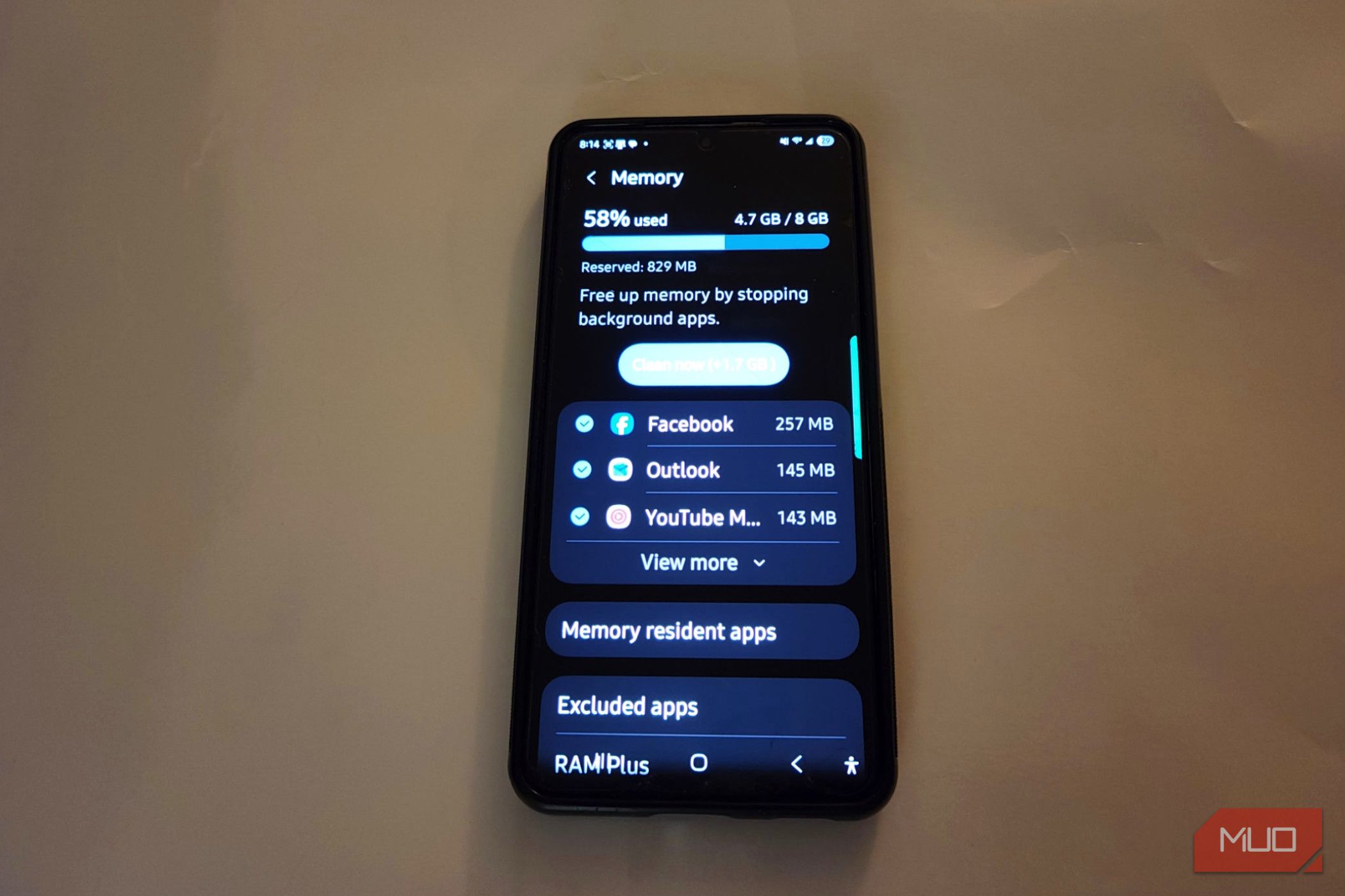 My Galaxy was stuttering until I disabled the memory feature Samsung ...