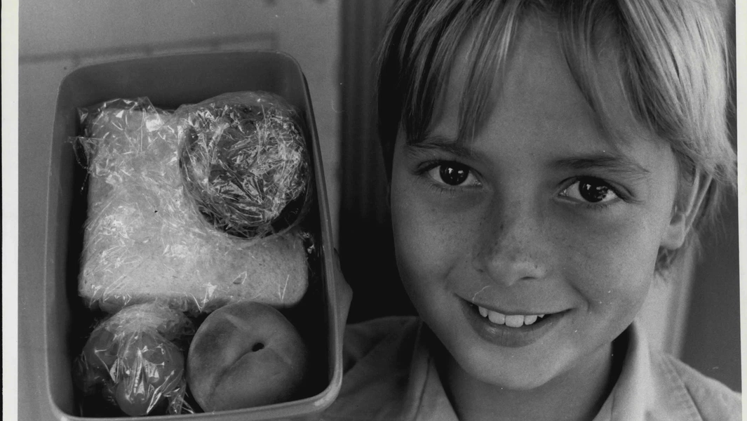 15 retro foods kids avoid today