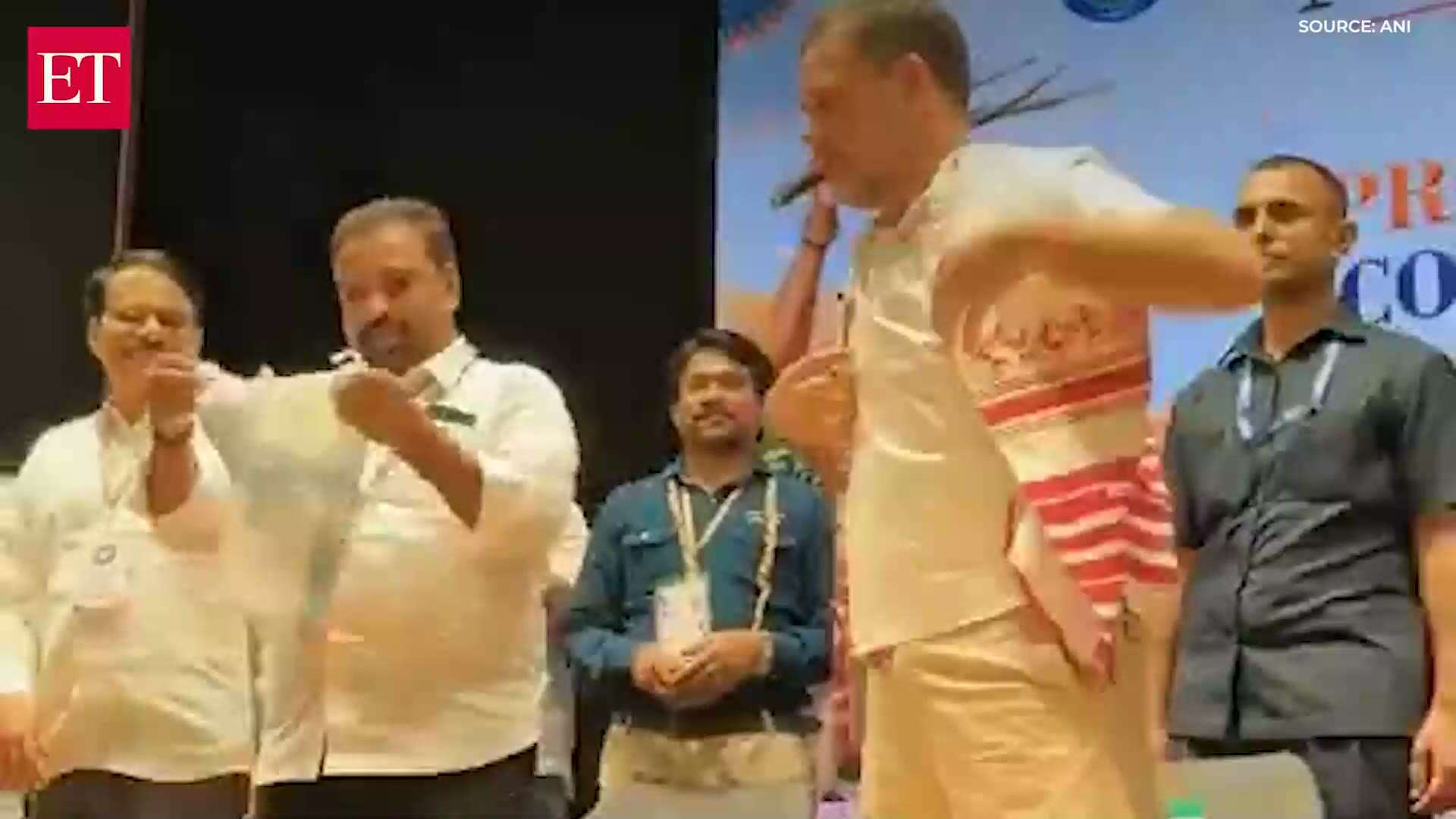 CEC is messaging me: Rahul Gandhi's explosive claims over Modi's ...