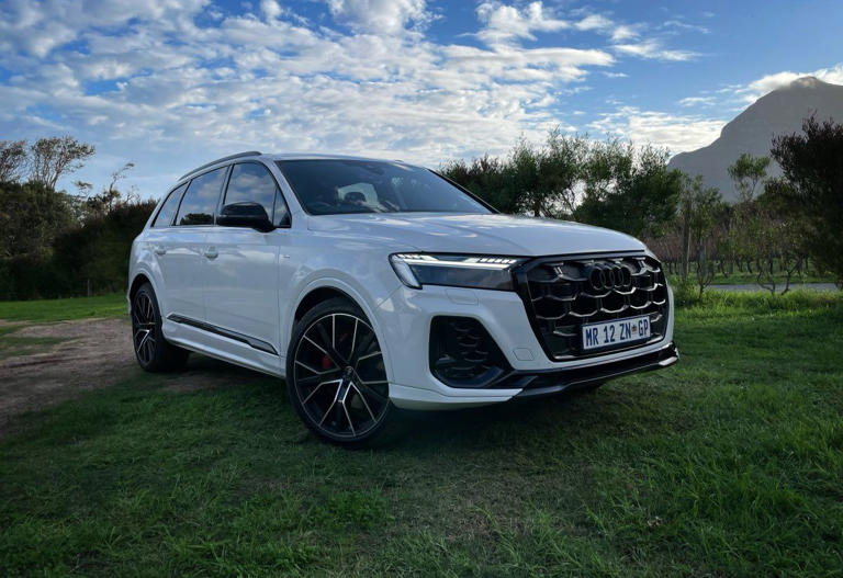 Space-time continuum: Audi Q7 55 TFSI Black Edition review