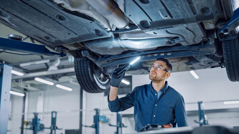 Car MOT failure costs rocket to record levels