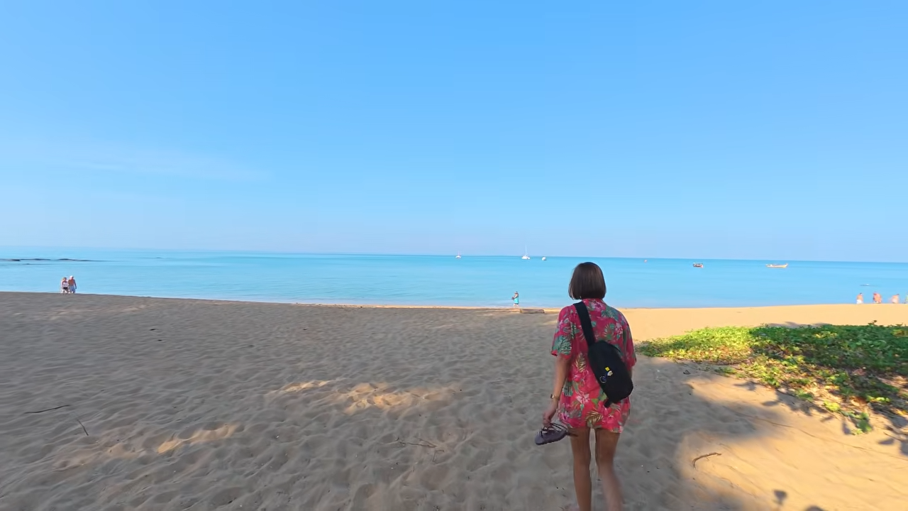 Unser Alltag in Thailand - Strand & Frühstück in Khao Lak