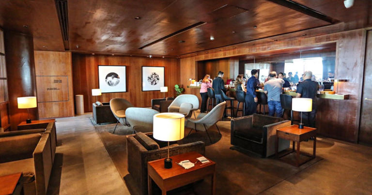 Cathay Pacific closes NAIA Terminal 3 lounge permanently