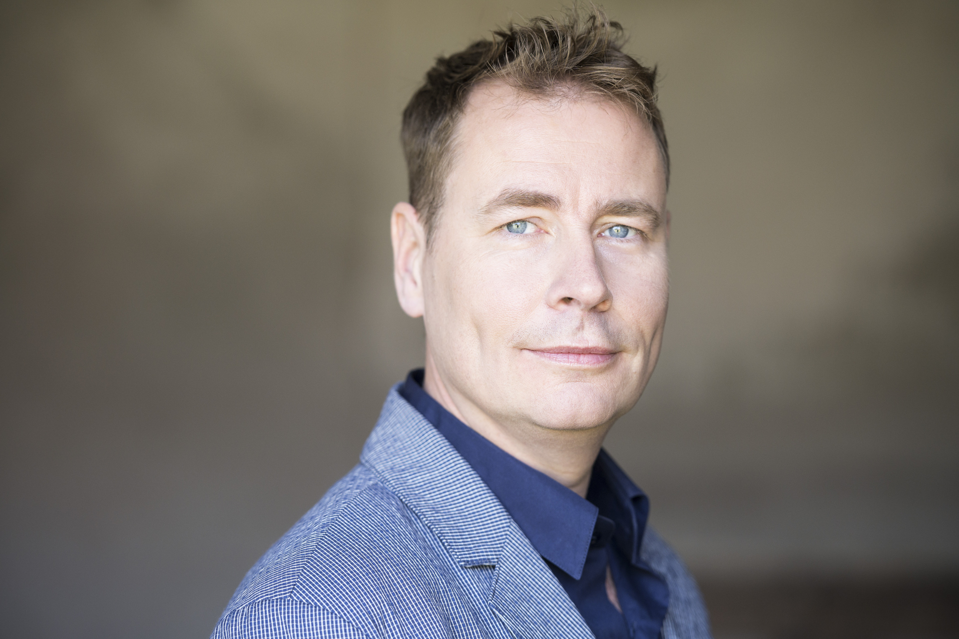 Wie kent dit jarig feestvarken nog?