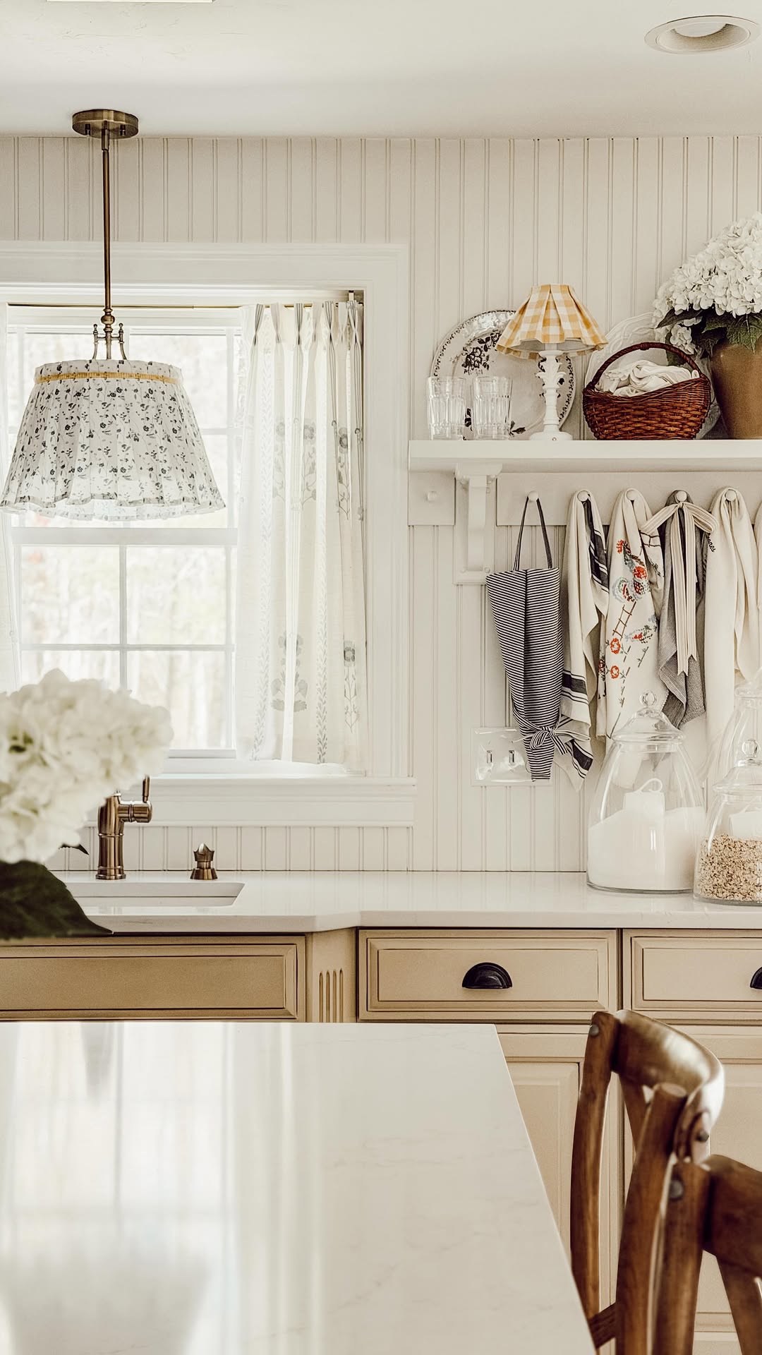 Easy home decor hack DIY lampshade transformations