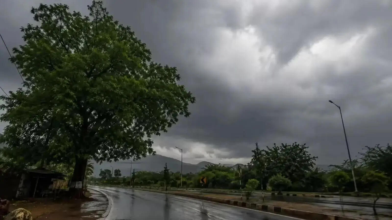 Monsoon alert for travellers: Heading to hill stations? Check's IMD ...