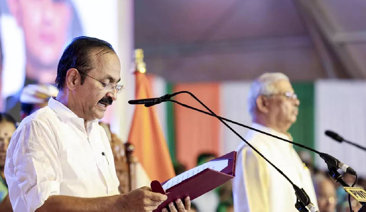 Kerala CM Satheesan tables white paper on state finances, says people ...