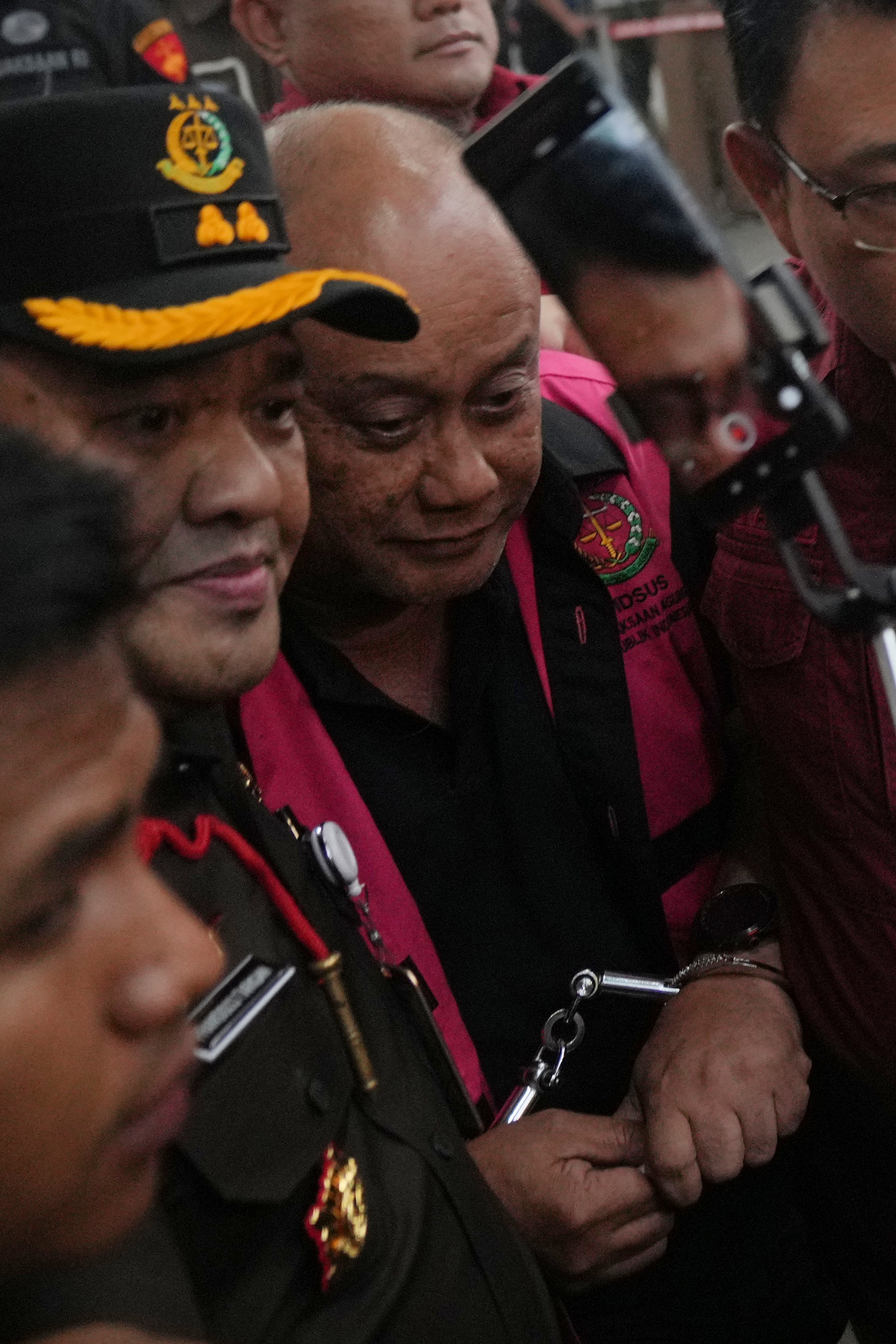 Indonesia arrests officials in crackdown on corruption