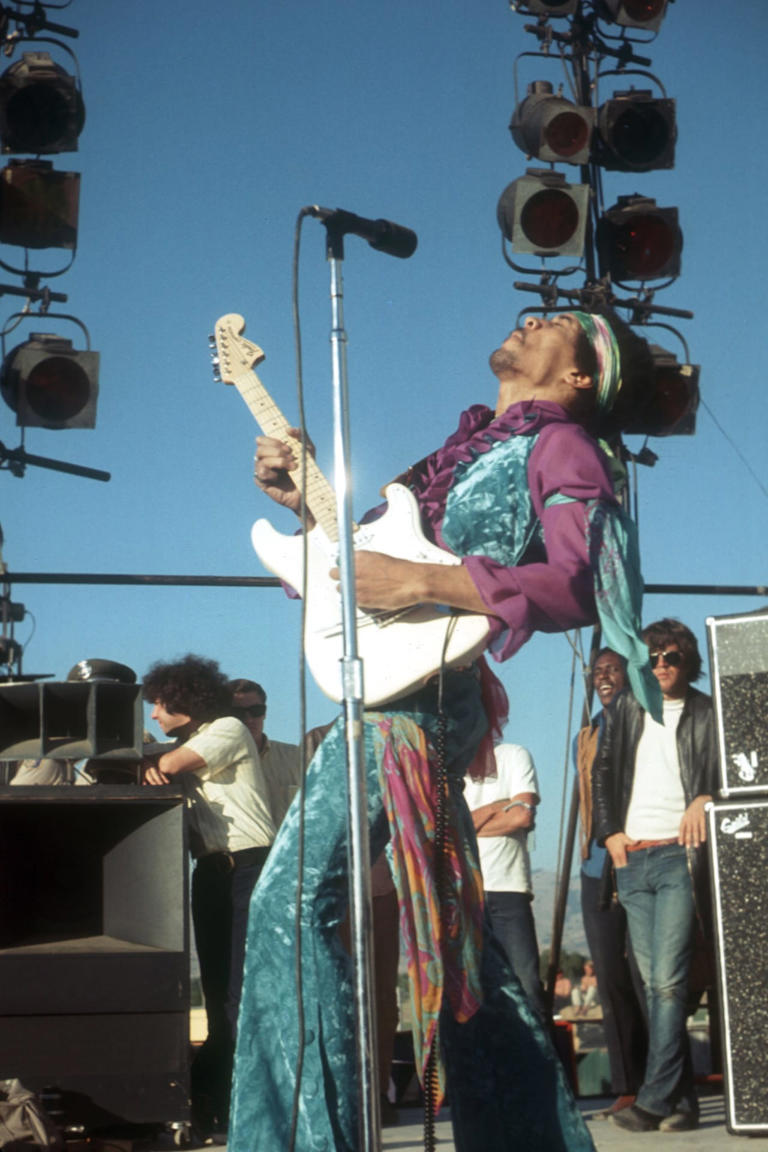 Die Stratocaster - warum die berühmteste Gitarre der Welt Millionen ...