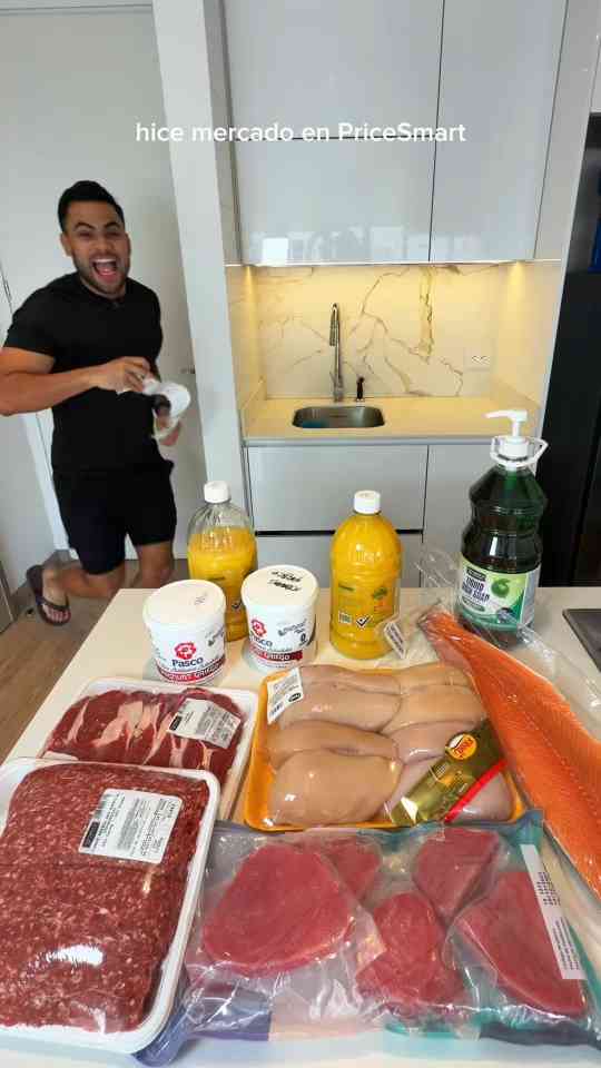 Pricesmart te amo compre mucha proteina