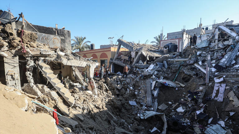 Israel mata a nueve personas en nuevos bombardeos en Gaza pese al alto ...