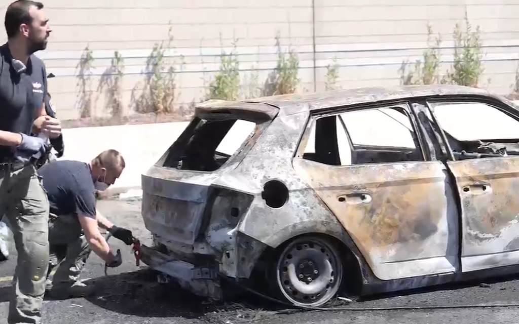 Woman killed in car explosion on Ayalon Highway near Tel Aviv ...