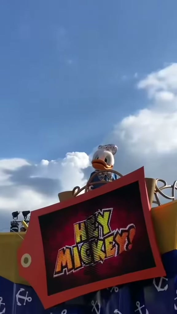Donald Duck has had it with Mickey Mouse