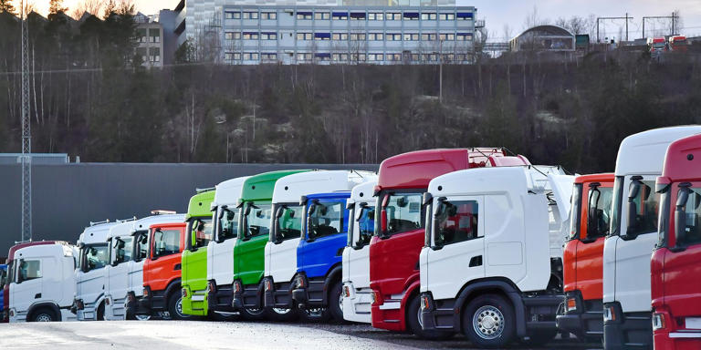 Uppgifter: Scania kräver närvaro fem dagar i veckan