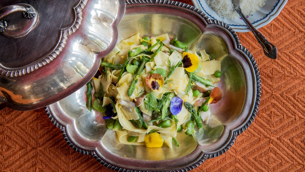 15 easy spring dinners guests will love