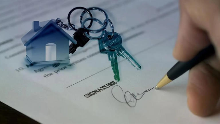 La compraventa de vivienda encadena cuatro meses de descensos ...