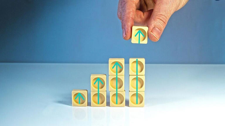 Top 10 small-cap mutual funds that gave up to 14% returns in 2026 so far