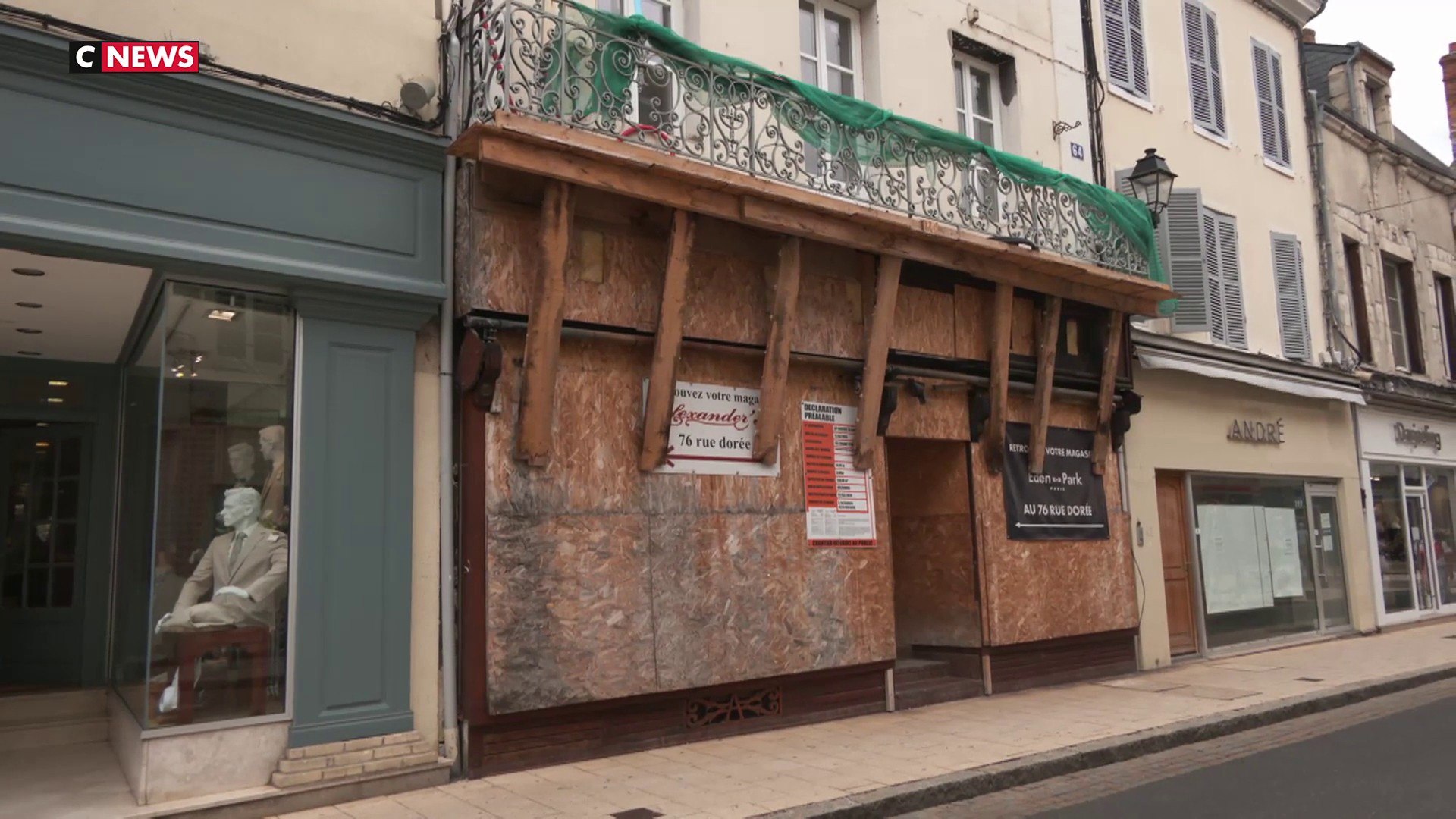 Montargis : les traces encore visibles des émeutes de 2023