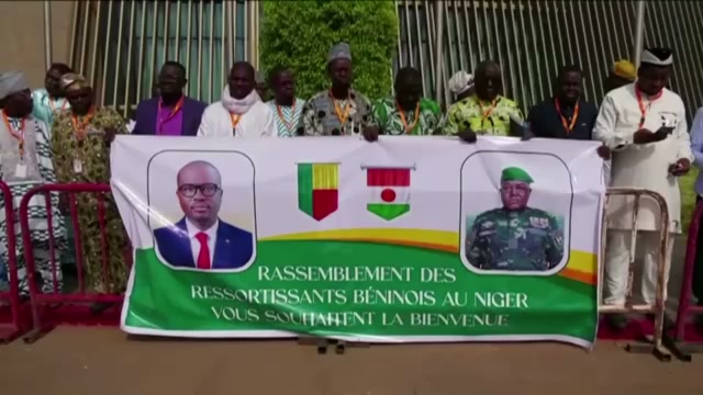 Benin president visits Niger, Burkina, following coup tensions
