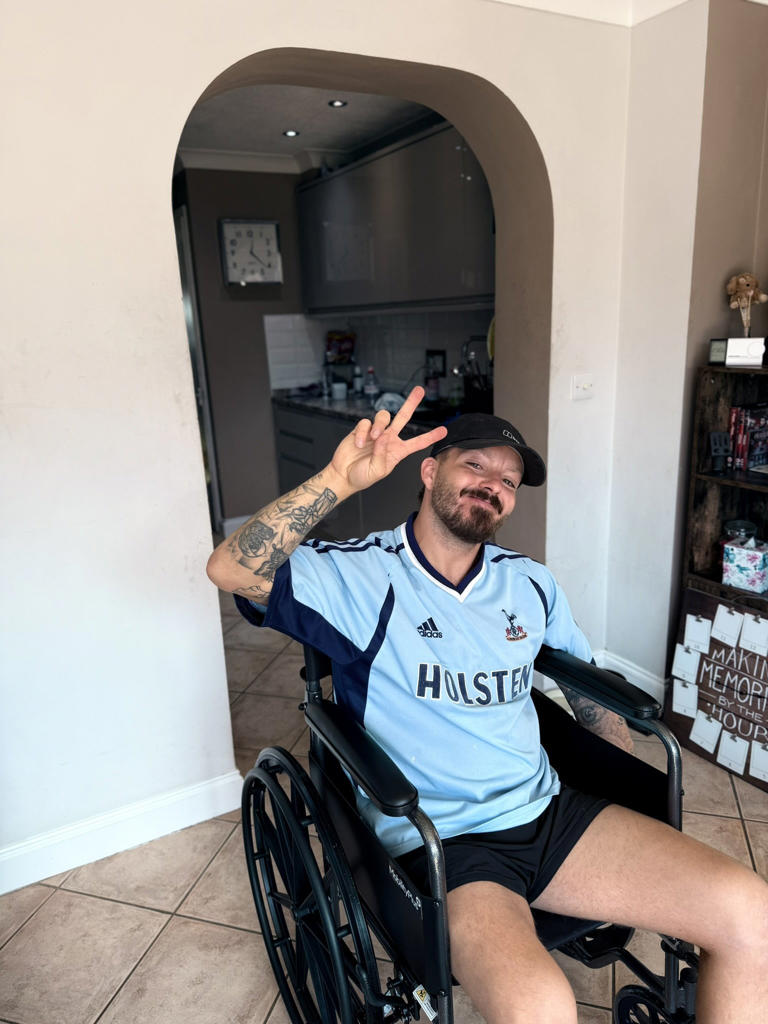 Man, 35, diagnosed with brain tumour after common symptom most people ...