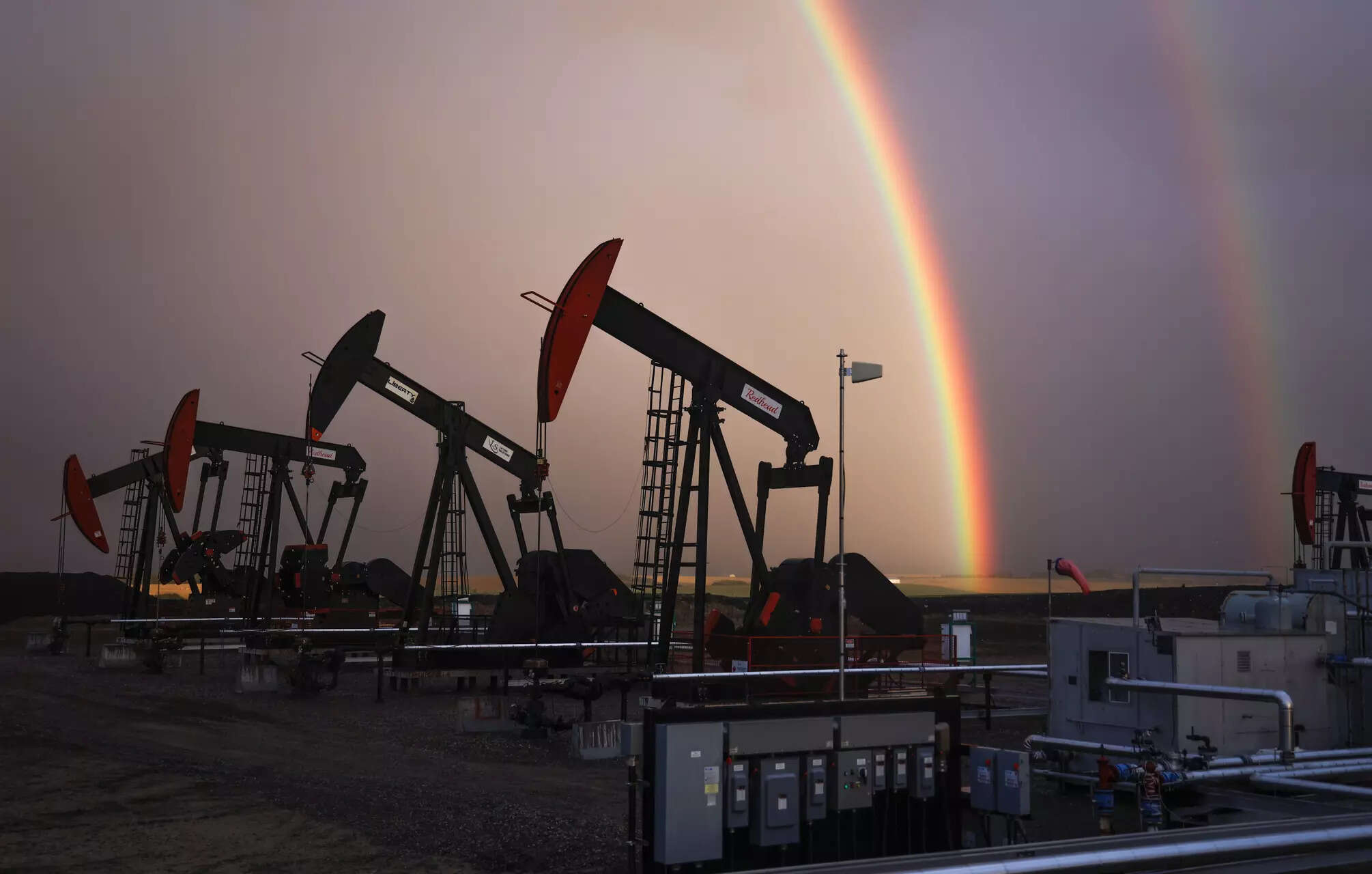 For first time, Russia admits oil production has declined amid Ukraine ...