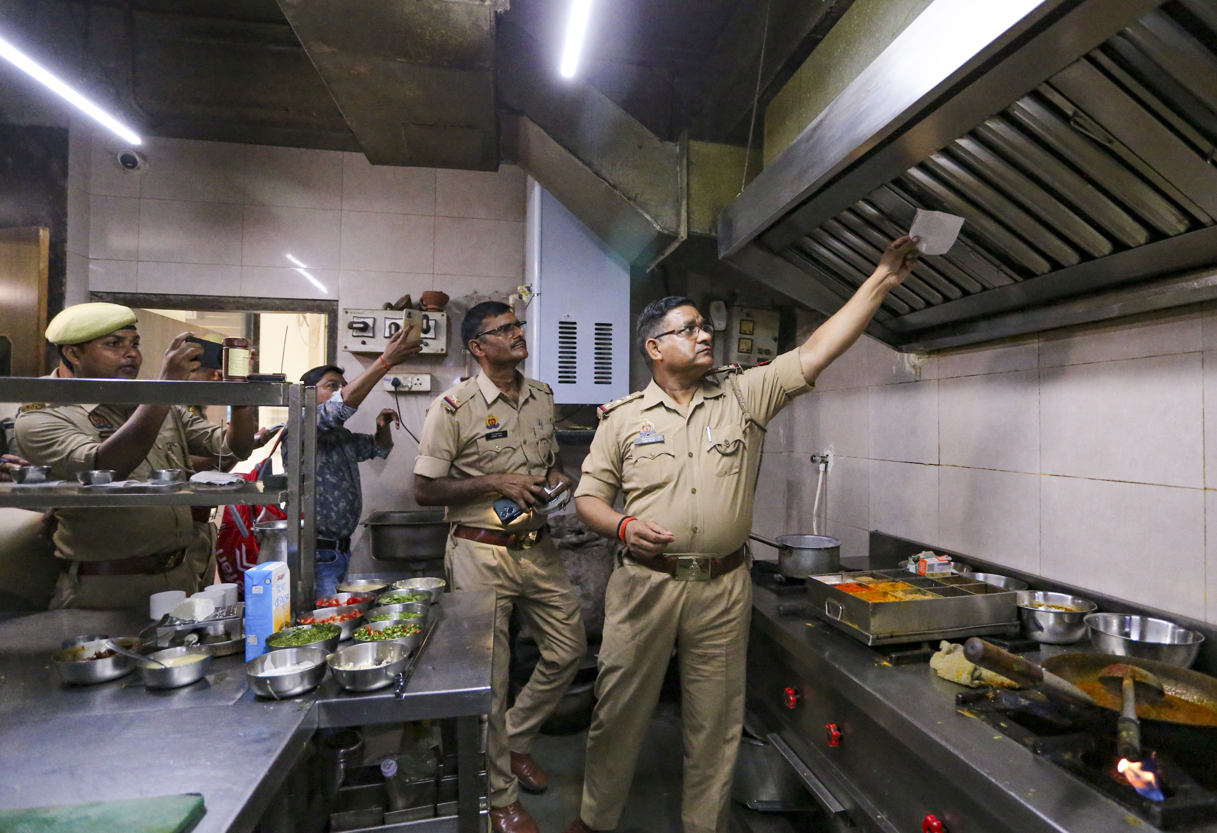 Delhi hotel fire: Probe narrows focus on blocked roof exit, heaters ...