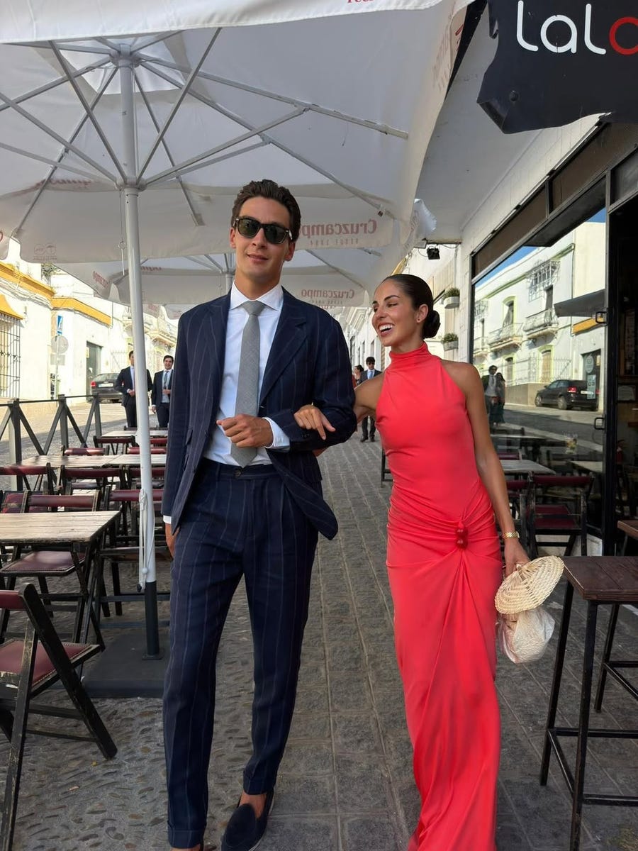 La invitada de boda jerezana más elegante este fin de semana ha sido ...