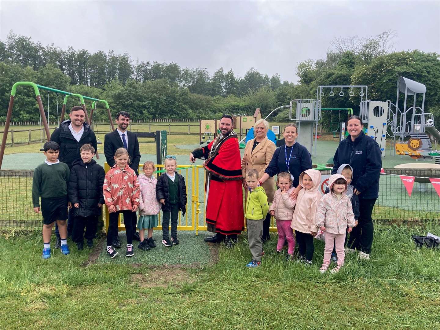 Play areas at Swanley Recreation Ground and Elephant Park in Swanley ...