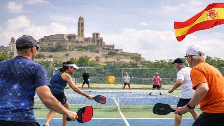 Spain launches first national junior doubles pickleball championship