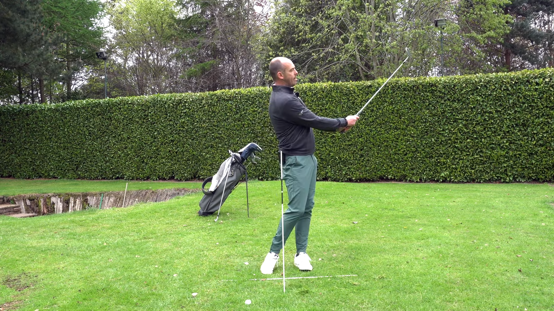 This is why your chip shots are so inconsistent