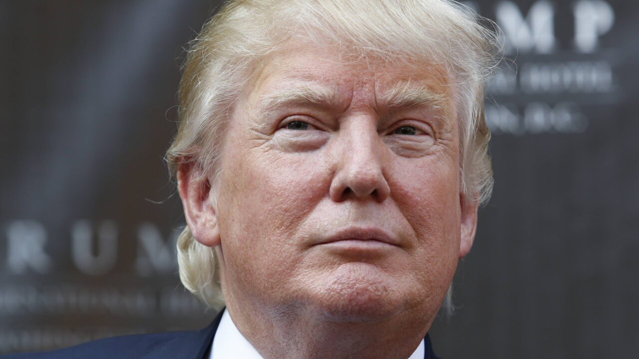 Ny video gemmer på mystisk detalje: Nu tager rygterne om Donald Trump fart