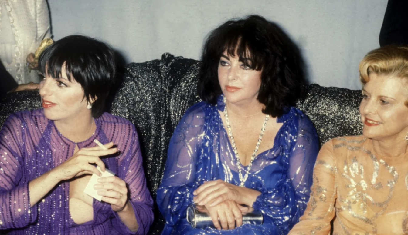 46 photos from a wild night at Studio 54