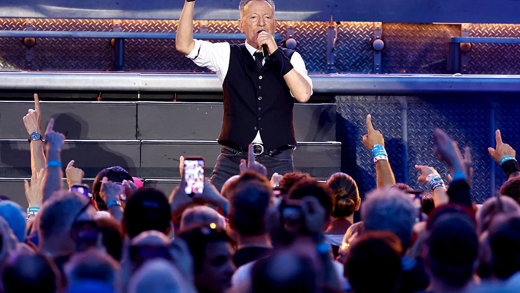 14 Bruce Springsteen deep cuts across the decades