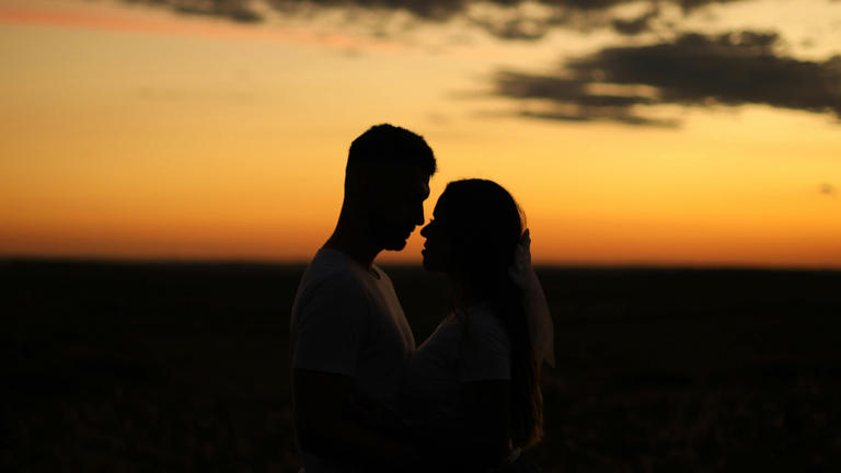 ¿Por qué hay tantos solteros en Deià? El pueblo de Mallorca que lidera ...