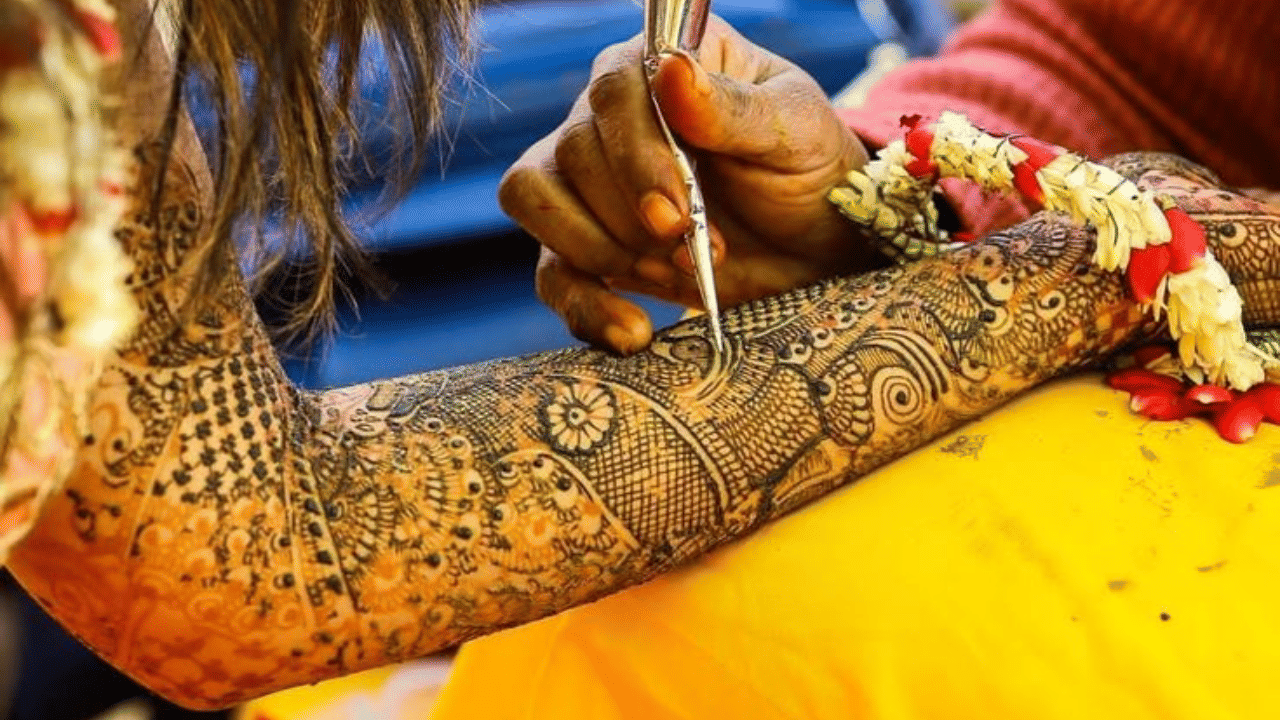 Why women apply mehndi before their wedding day: Real reason goes ...