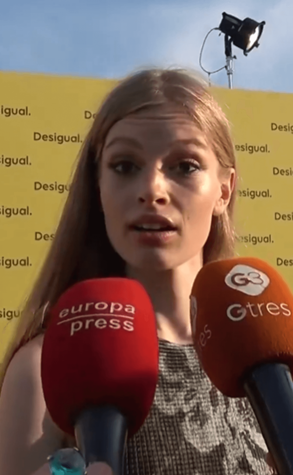 Elon Musk's trans daughter storms off red carpet after being asked ...