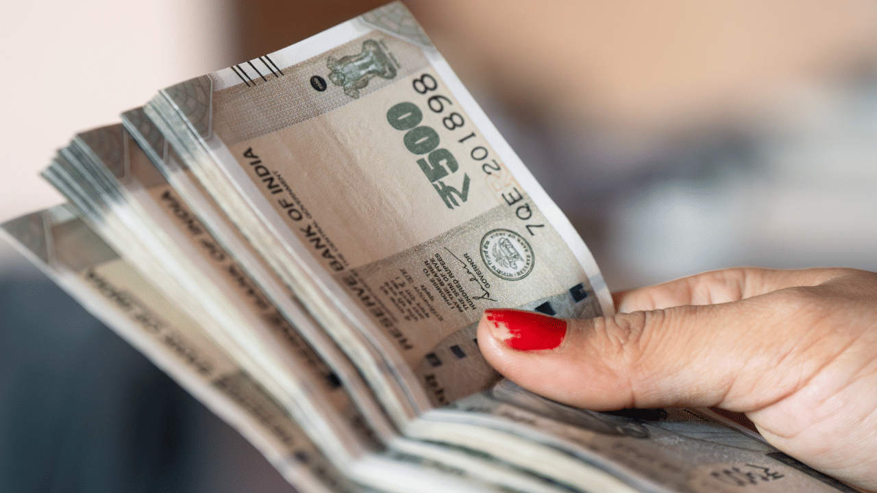 Rupee trades in narrow range as Iran truce hopes fade and equity ...