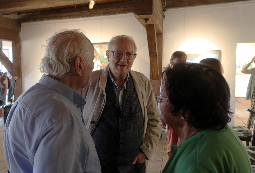 Mit 99 Jahren steht Wolfram Schubert nahezu täglich an der Staffelei