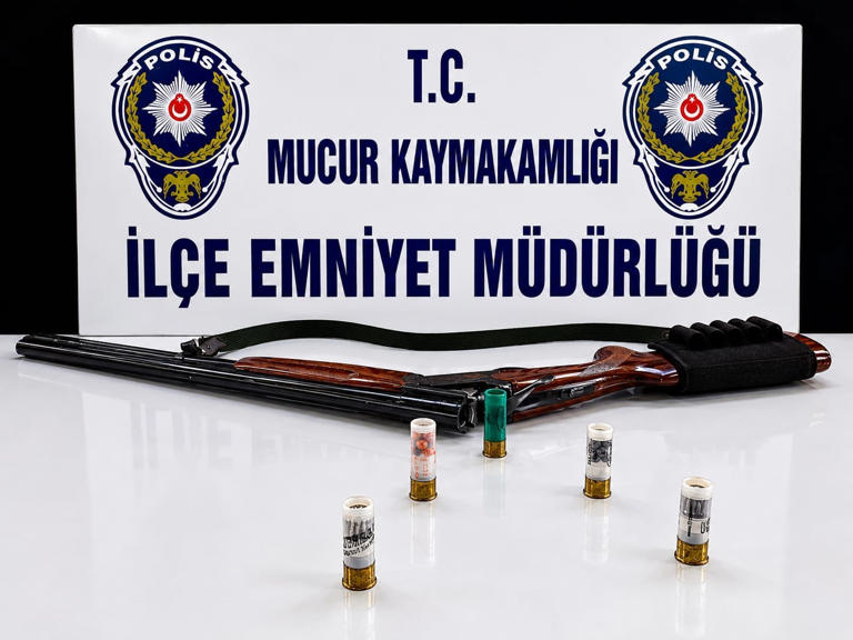 Kırşehir’de denetimlerde silah ve kesici alet ele geçirildi