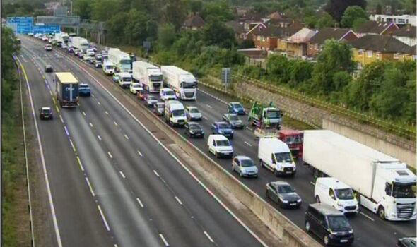 M20 traffic recap: UK motorway closure chaos in Kent - 'Expect delays'