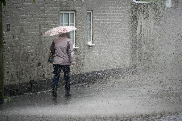 Met Office map shows 9 regions facing rain downpour on Saturday - full list