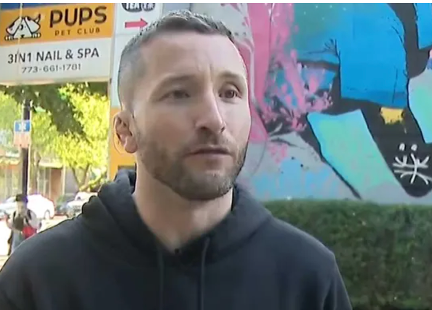 Former MMA fighter restrains passenger attempting to open emergency door