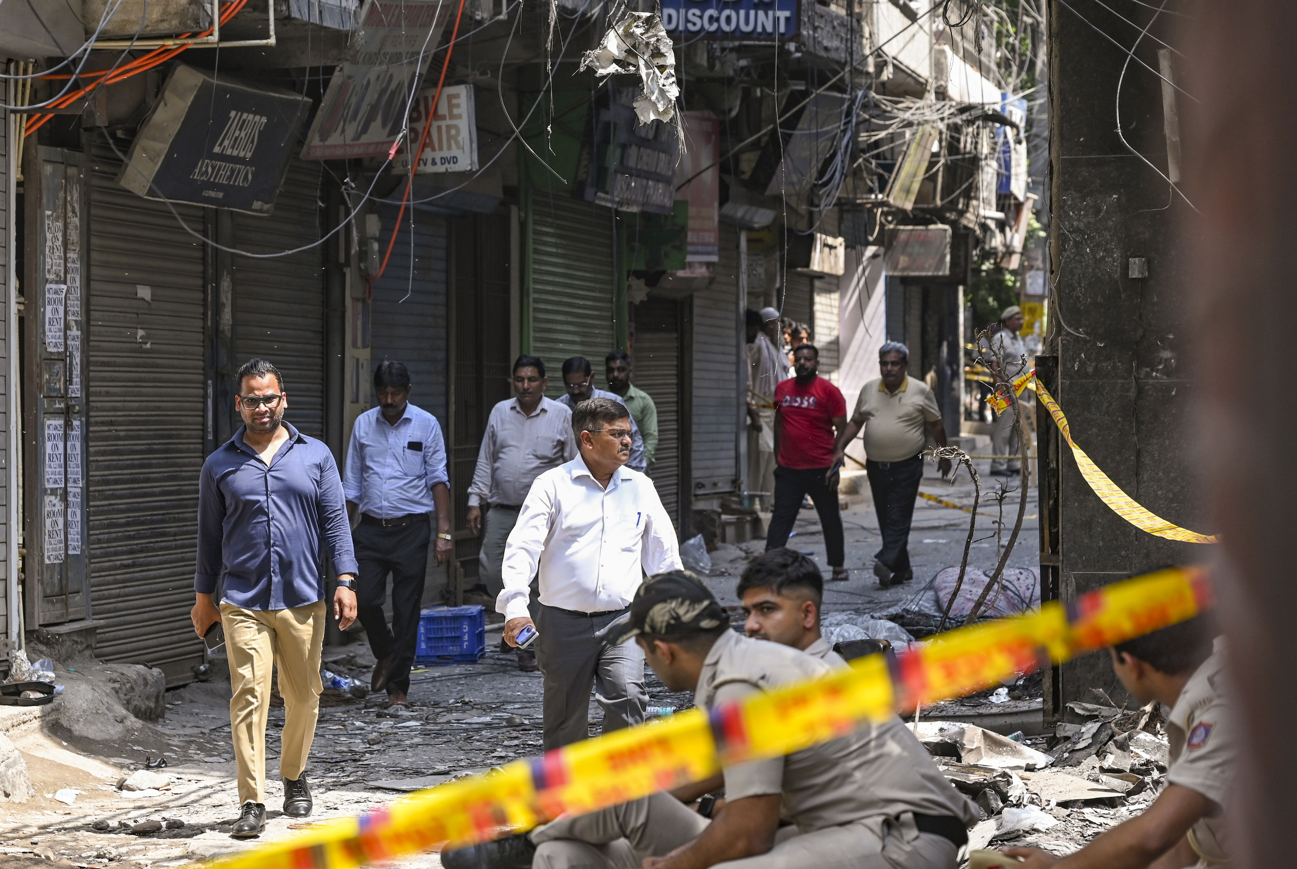 'Even a small sound scares us': Fear, grief linger in Malviya Nagar day ...