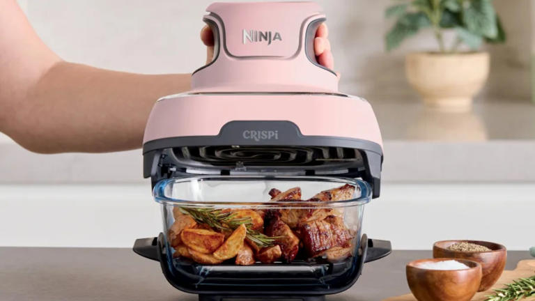 The battle of the glass air fryer: Ninja Crispi vs Cuisinart ClearView