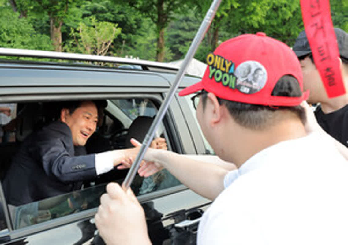 장동혁 "아쉬운 결과지만 희망의 불씨 지켰다"…사퇴론 일축