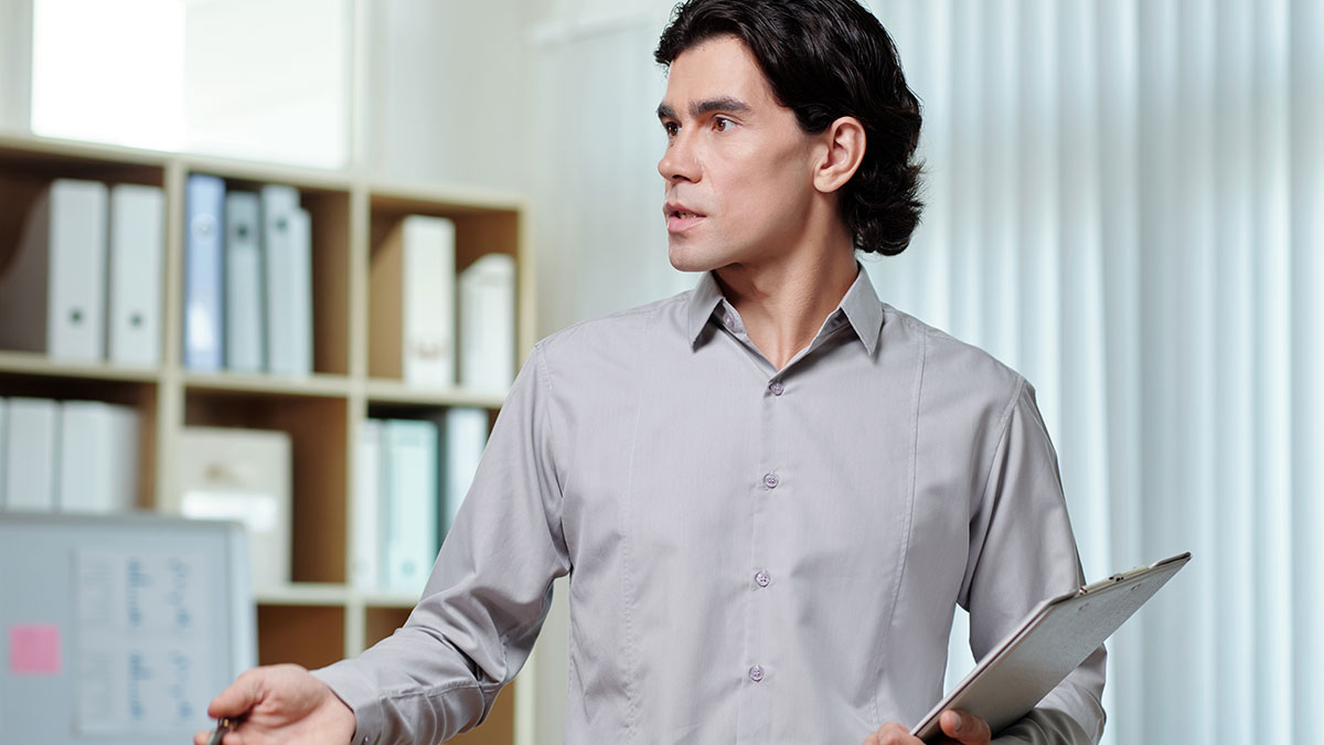 Co-worker mocks woman’s drink, CFO fires him immediately: "White as a ...