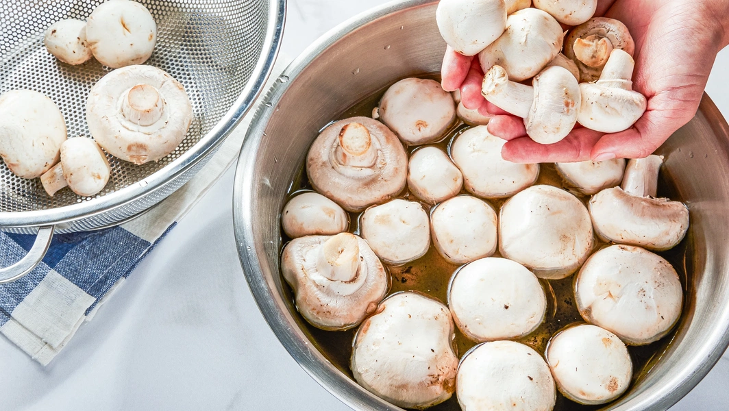 Common mistakes to avoid when cooking mushrooms