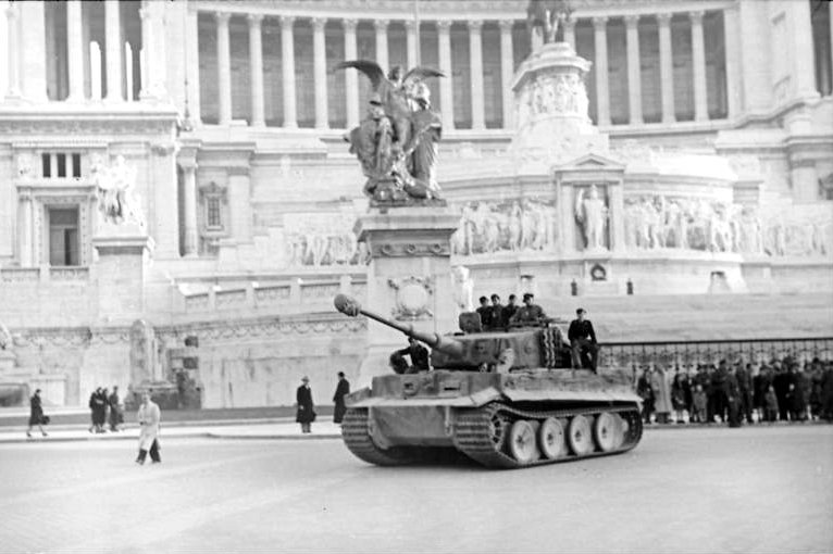 On this day, June 4: German occupiers flee Rome during World War II