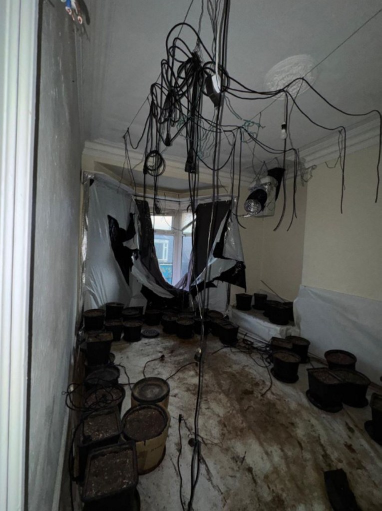 Inside one of the UK’s cheapest flats that could be yours for just £5,000