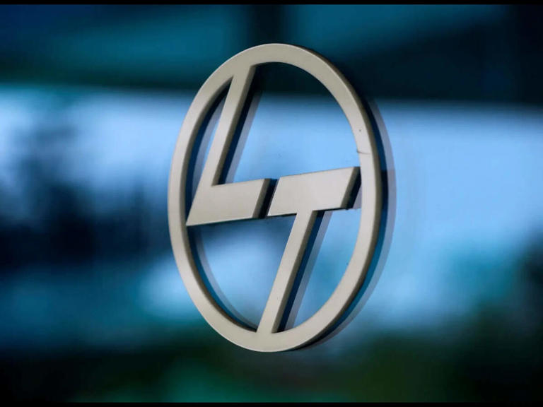 Tamil Nadu signs Rs 18,600 crore MoU with Larsen & Toubro for data ...